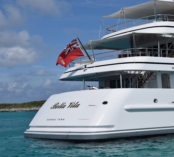 Yacht BELLA , Feadship F45 Vantage | CHARTERWORLD Luxury Superyacht ...